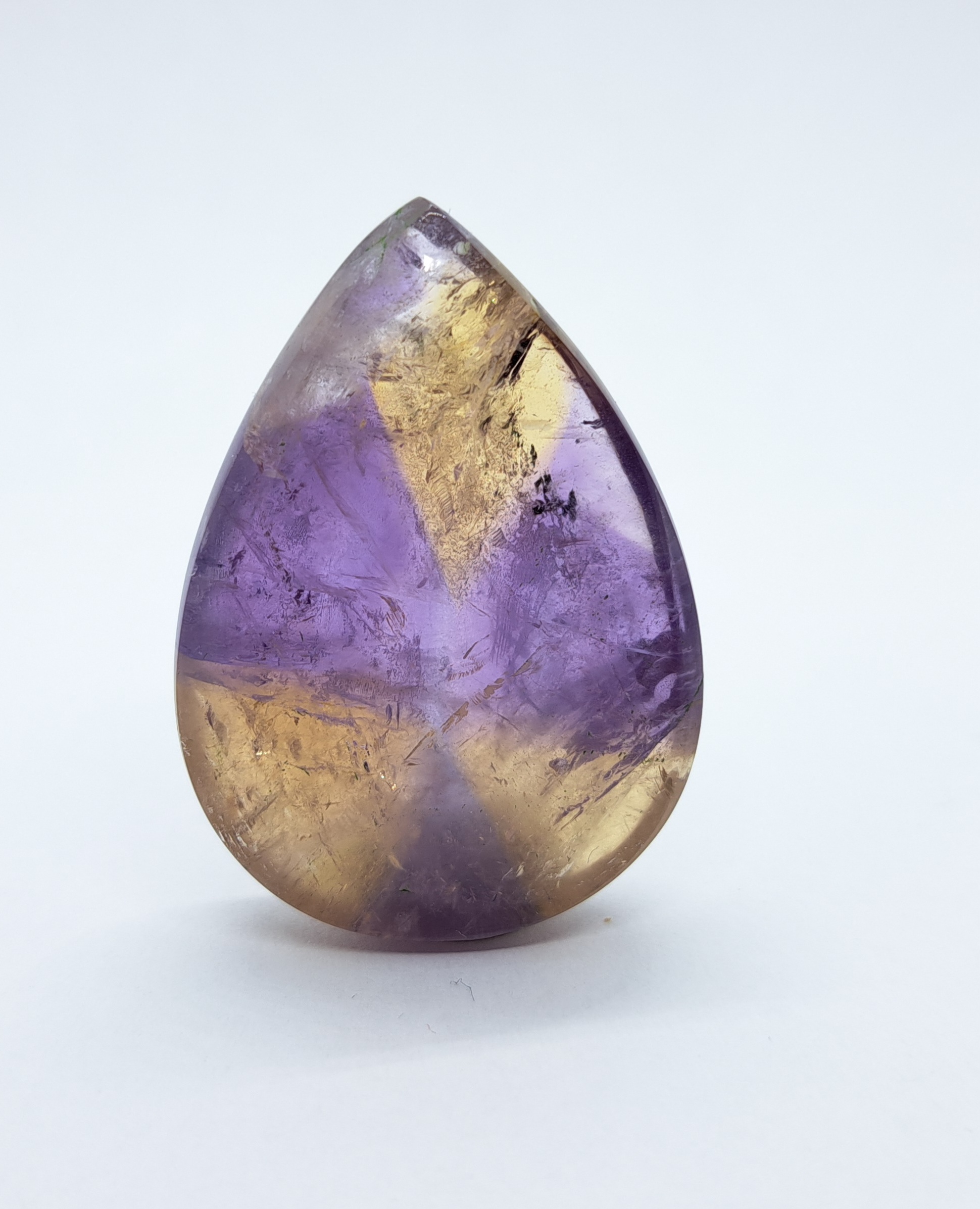 Ametrine – Puffins and Pies